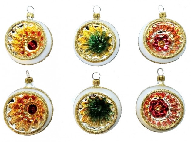 Pakke med gammeldagse juletrekuler | Gamletrehus.no - nettstedet for deg som er glad i gamle hus!